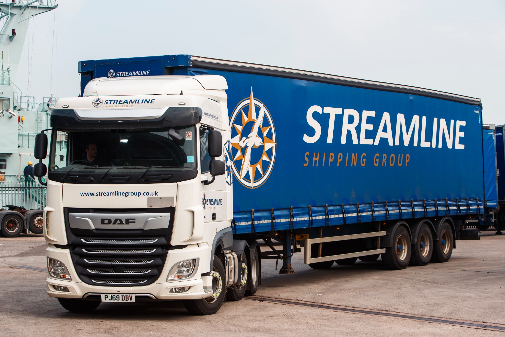 Specialist Defence Logistics Support | Streamline Shipping